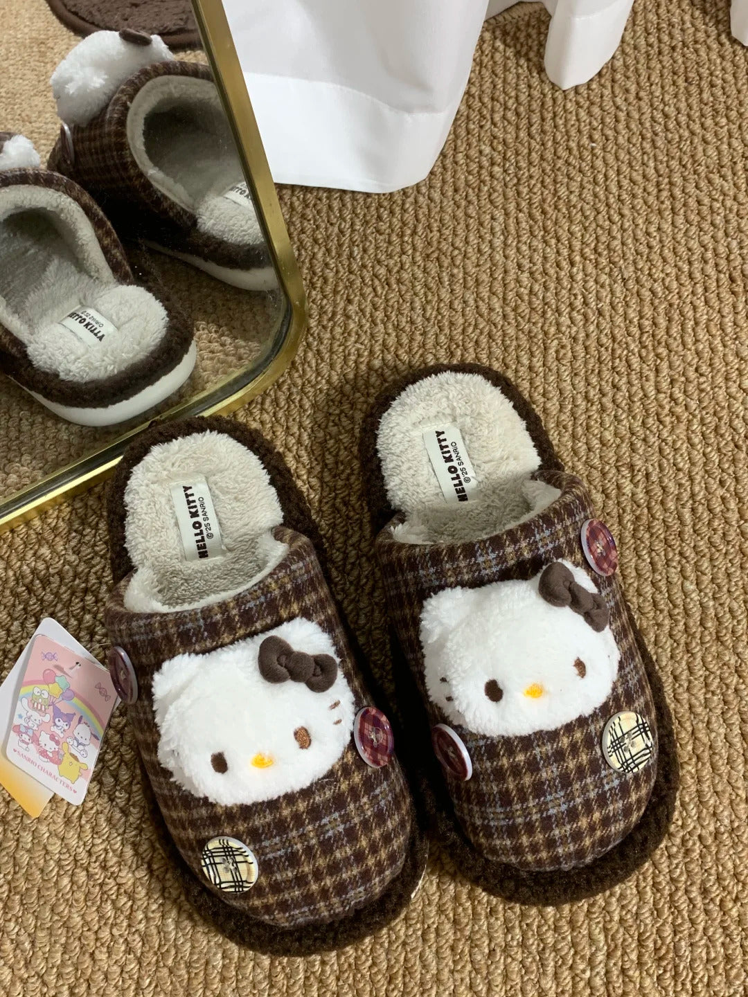 Hello Kitty Fuzzy Slippers Checkered design slippers – Joykawaii
